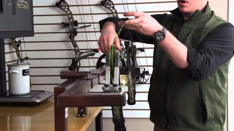 How Much To Restring A Bow Perfectly? Exclusive Archer Guide • BowBlade